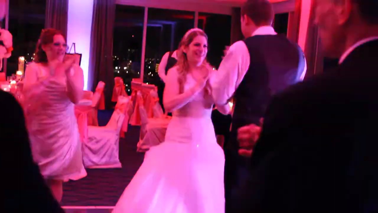 Wedding chicken dance 60 photos - Astyledwedding.com